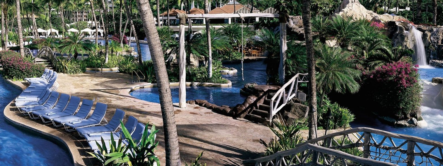 The Grand Wailea - Amazing Water Slides + World's Only Water Elevator