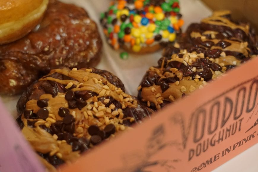 The Best Universal Orlando Food & Drinks [Top 15 Foods You Have to Try]