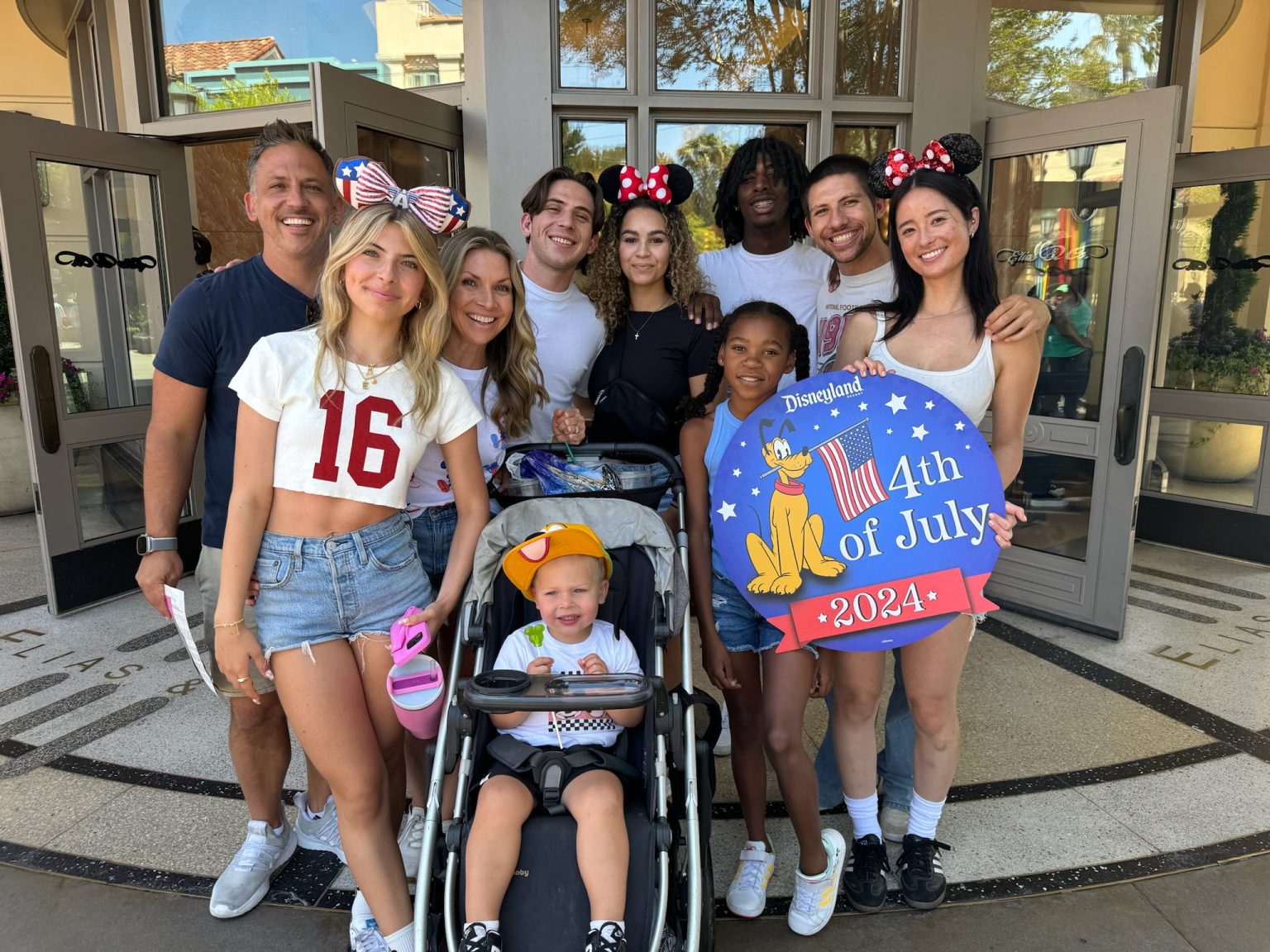 Here’s Why the Disney VIP Tour is Worth Every Penny | Global Munchkins
